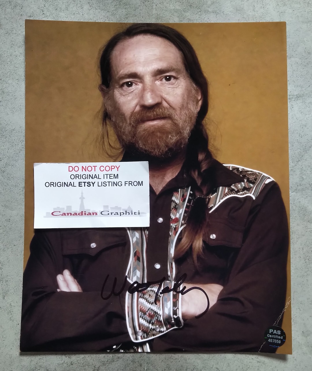 Willie Nelson Hand Signed Autograph 8x10 Photo COA - Etsy