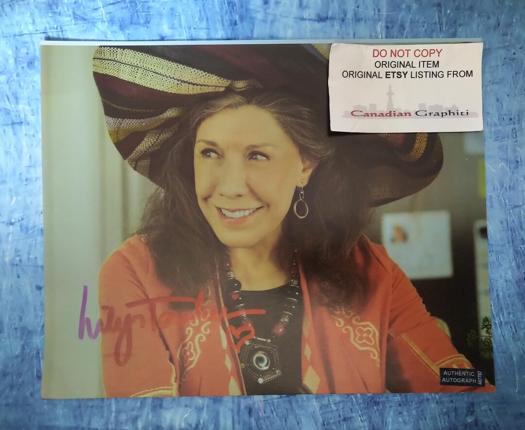Lily Tomlin Hand Signed Autograph 8x10 Photo COA - Etsy