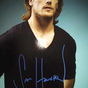 Sam Heughan Hand Signed Autograph 11x14 Photo COA - Etsy
