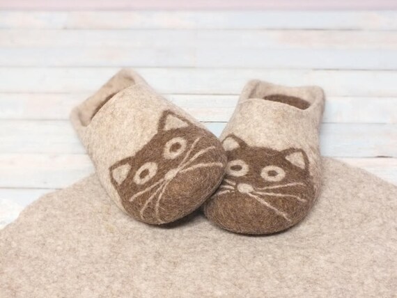 Lithuania felt slippers curated by LithuaniaTeam on Etsy