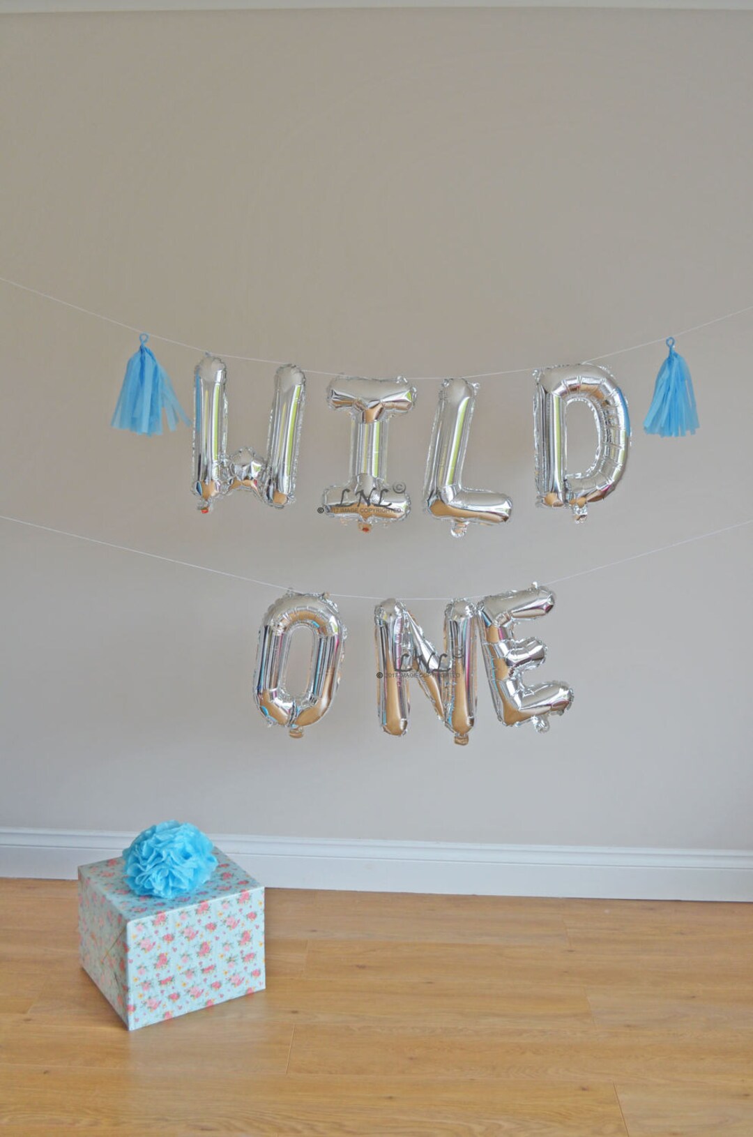 WILD ONE Balloons Gold Silver Mylar Foil Letter Balloon Banner Kit ...