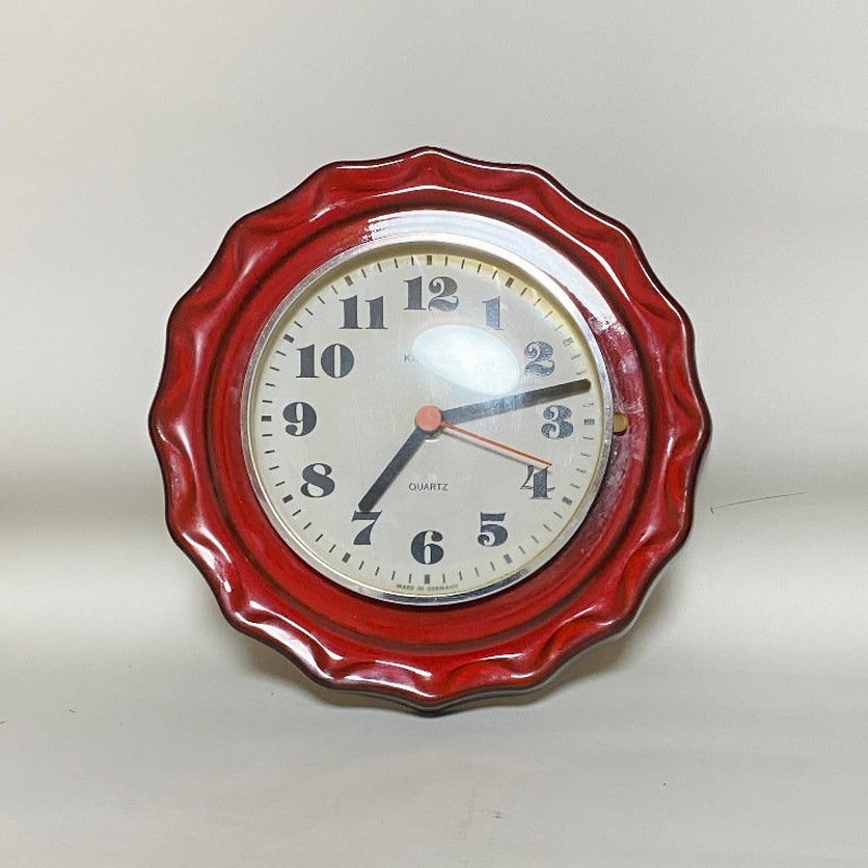 Red Kitchen Clock - Etsy