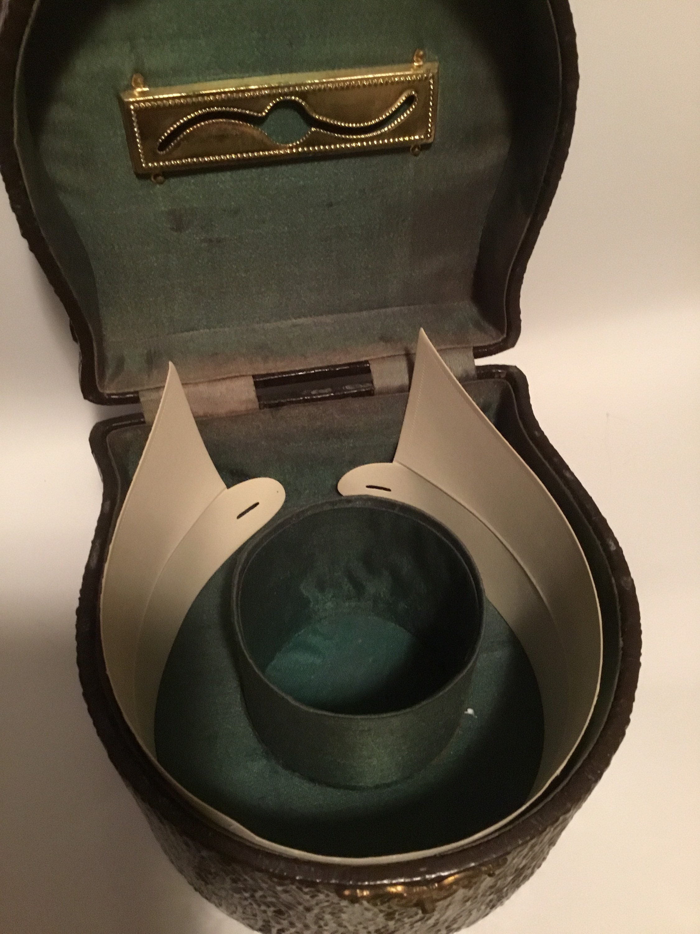 Antique Victorian Celluloid Collar and Cuff Dresser Box Stag - Etsy