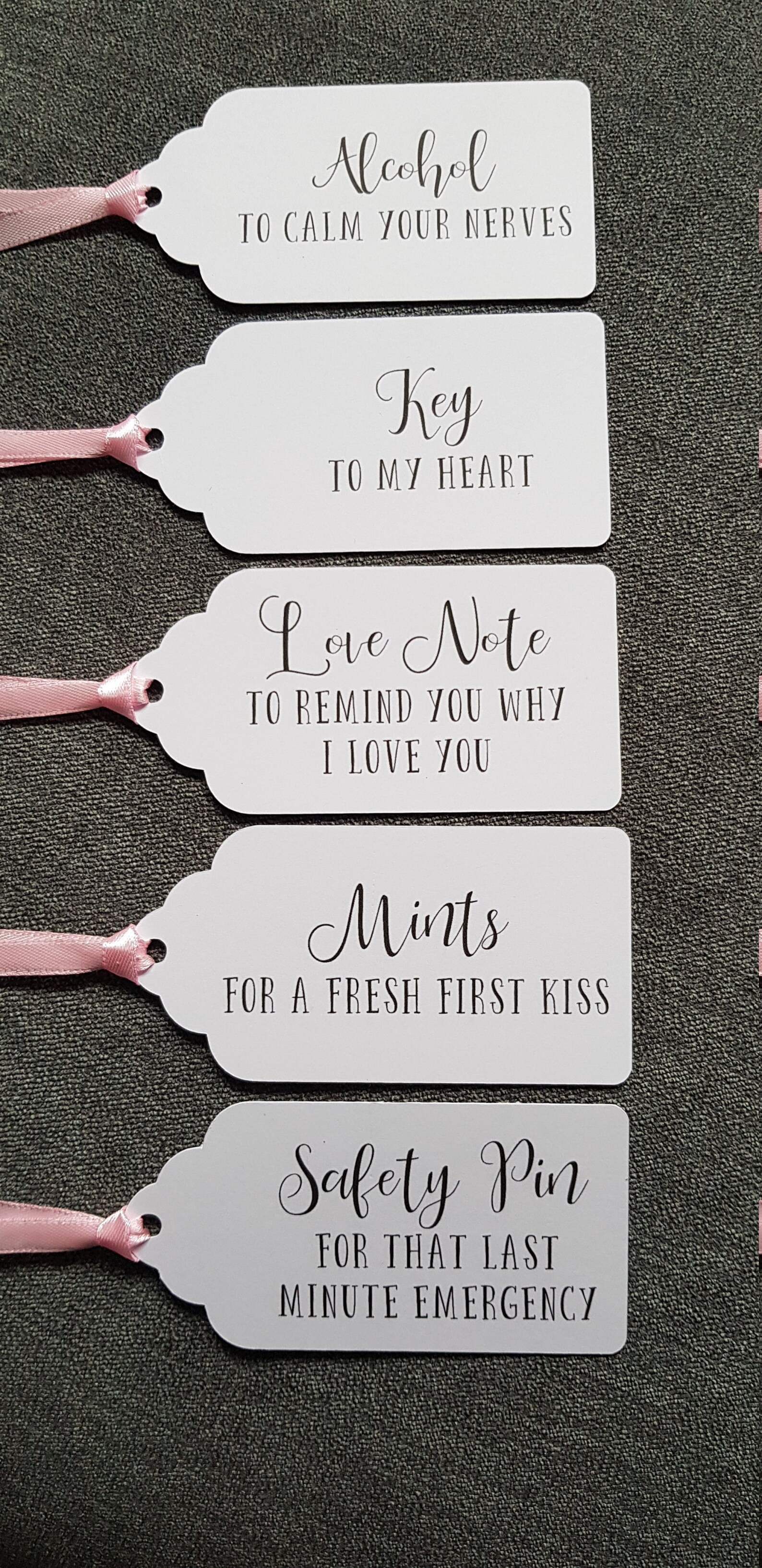 Bride & Groom Wedding Gift Tags Perfect for Wedding Day - Etsy UK