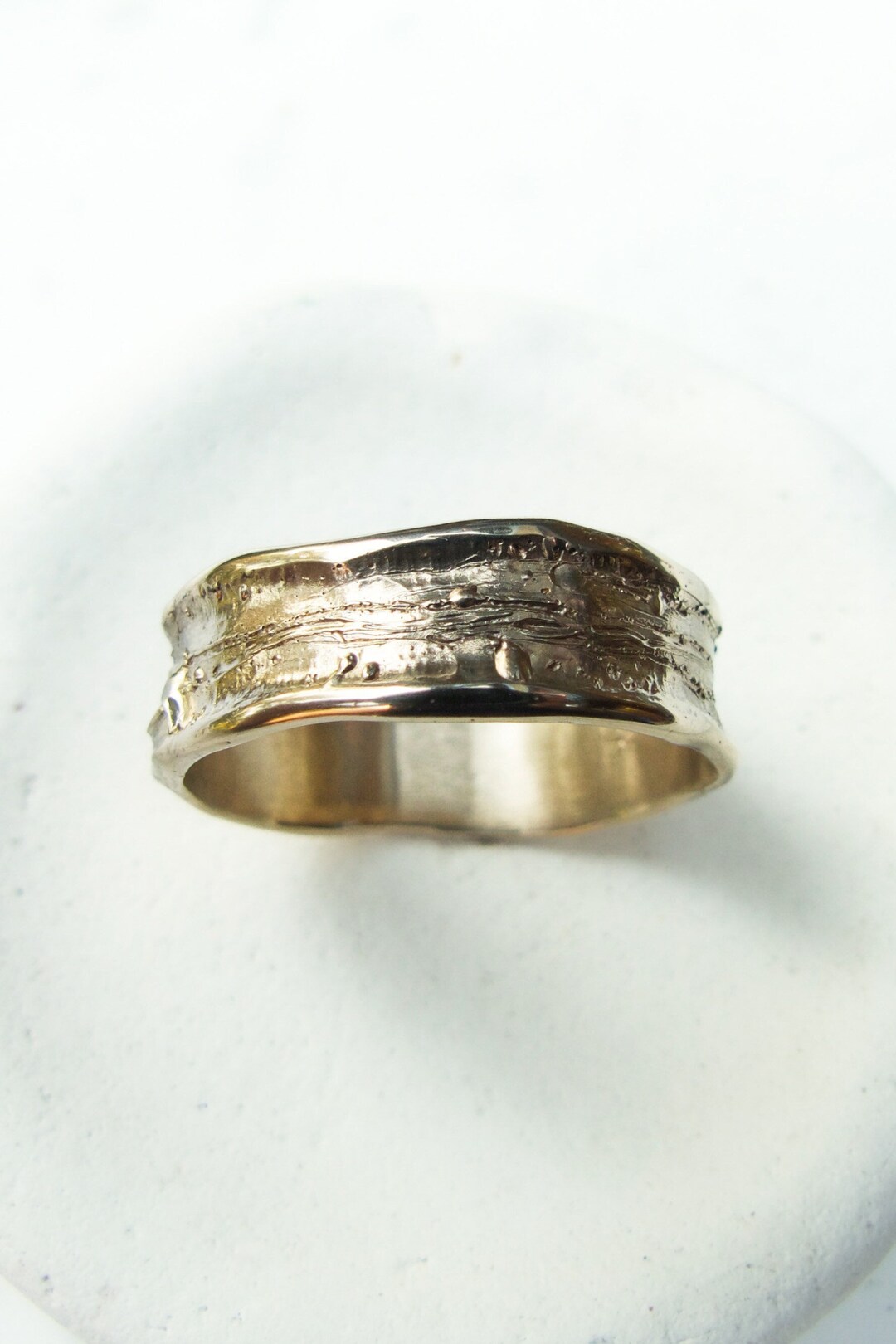 Nature Wedding Ring Rustic 14k Gold Band - Etsy