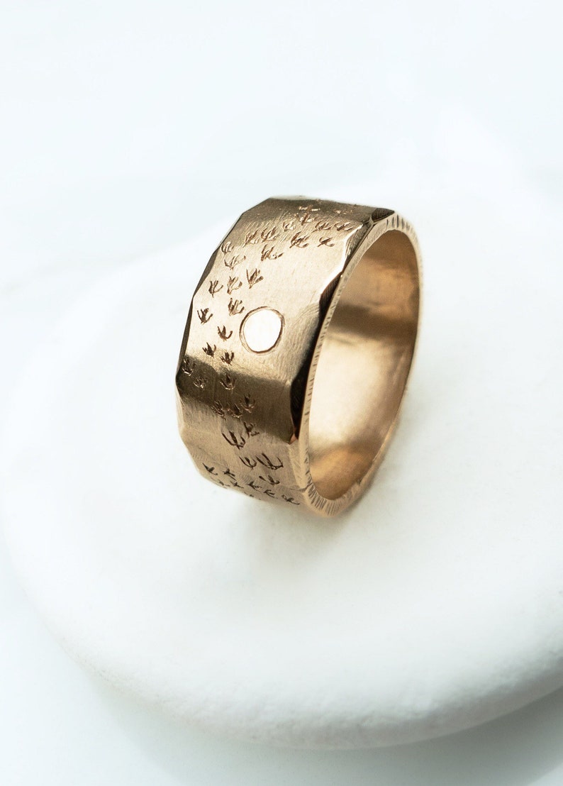 Mens Feather Ring 14k Gold Rustic Wedding Band With Birds - Etsy