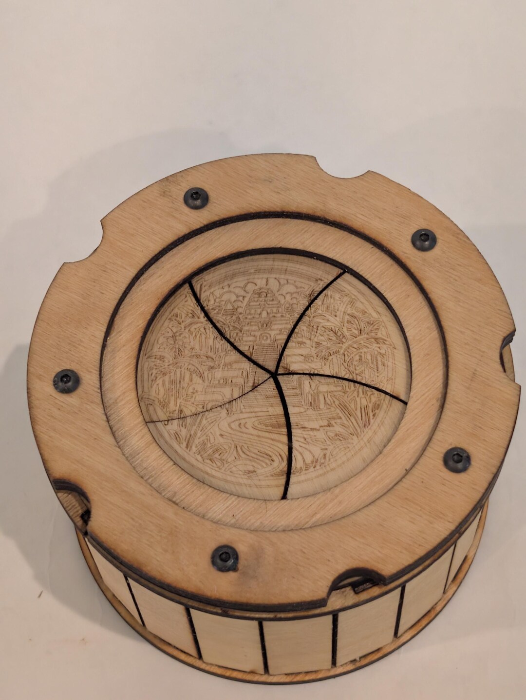 1295, Laser Cut Iris Lid Box - Etsy
