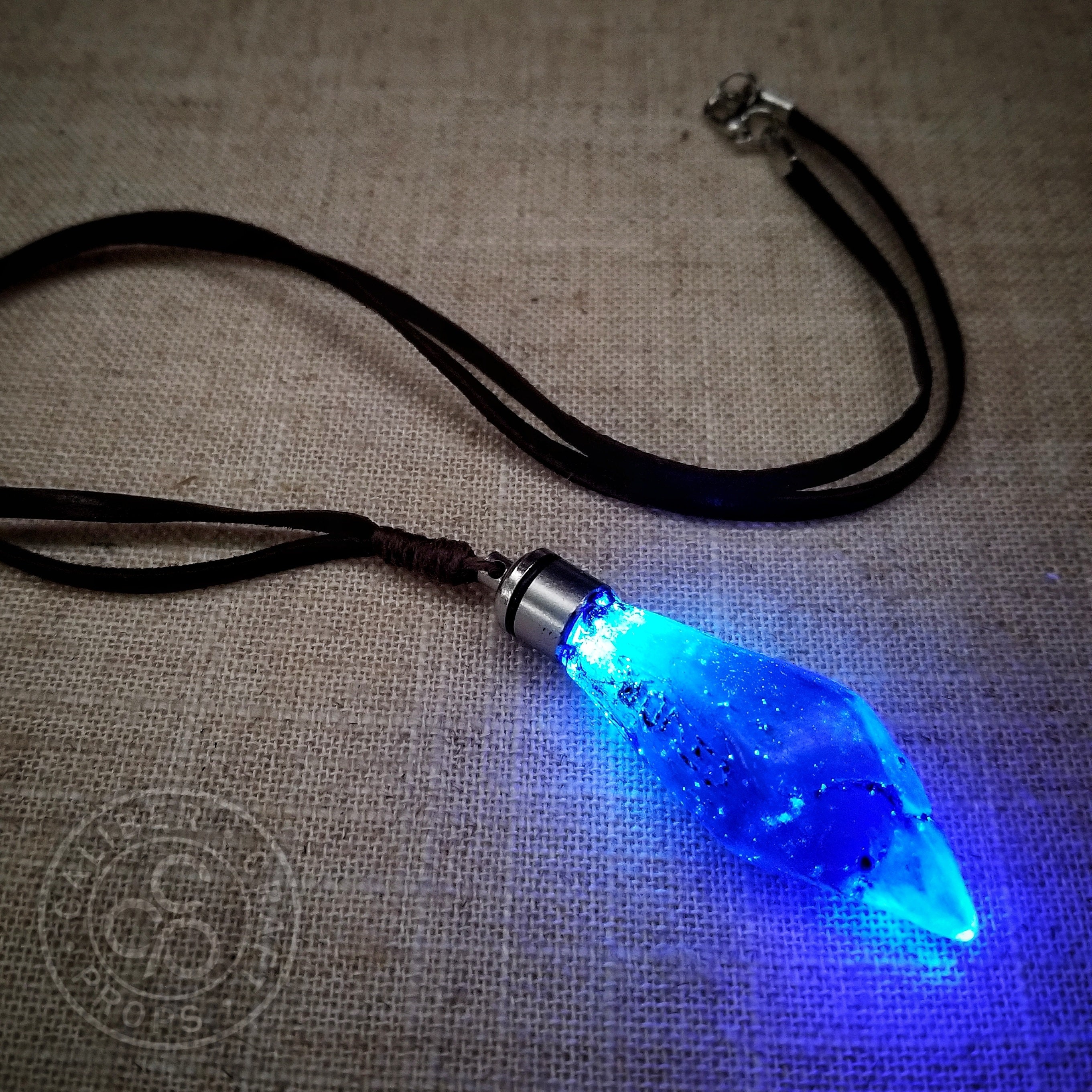 Jyn's Blue Glowing Kyber Crystal - Star Wars Trust in the FORCE Andor ...