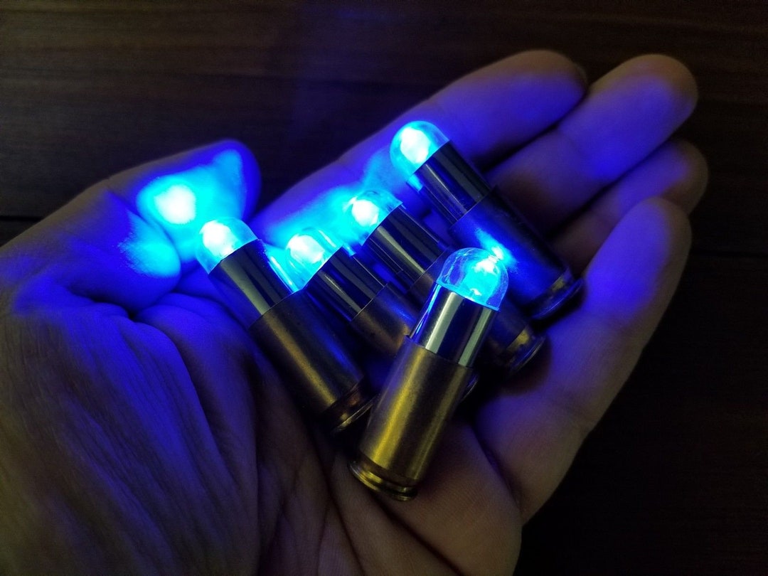 Blade Runner Prop Ammo for Display - 5 LUMI-SHOK Rounds Deckard Cosplay ...