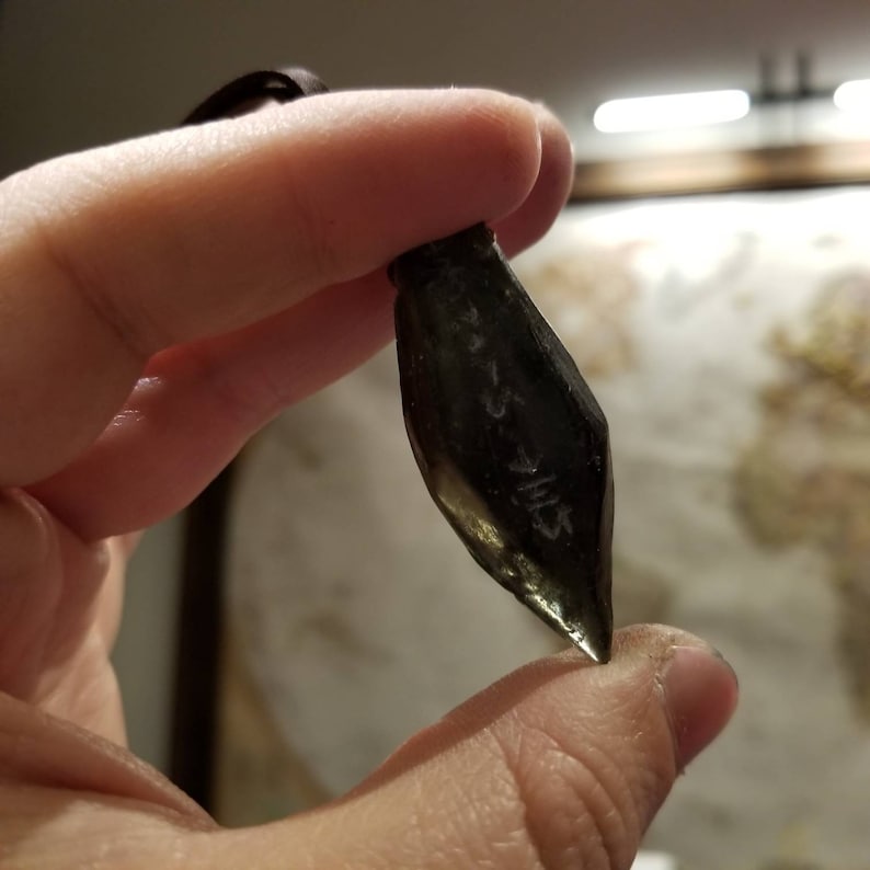 Black Version Dark Kyber Crystal Pendant Necklace - Etsy