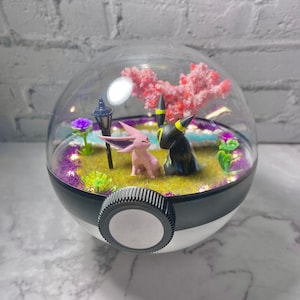 Umbreon X Espeon / Pokemon Terrarium / Pokemoncards / Pokemone Birthday ...