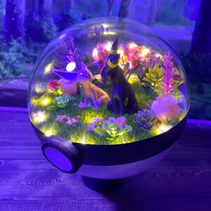 Espeon & Umbreon XL Pokeball W LED Lights / Colorful Garden Pokeball ...