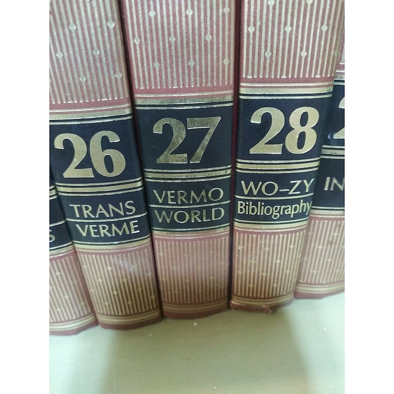Funk & Wagnalls New Encyclopedias 1980's? Set of 29 Volumes Plus Bonus ...
