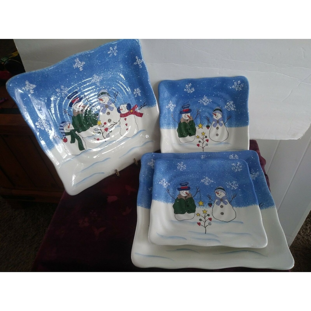 Set of 4 St. Nicholas Button up Square Plates - Etsy