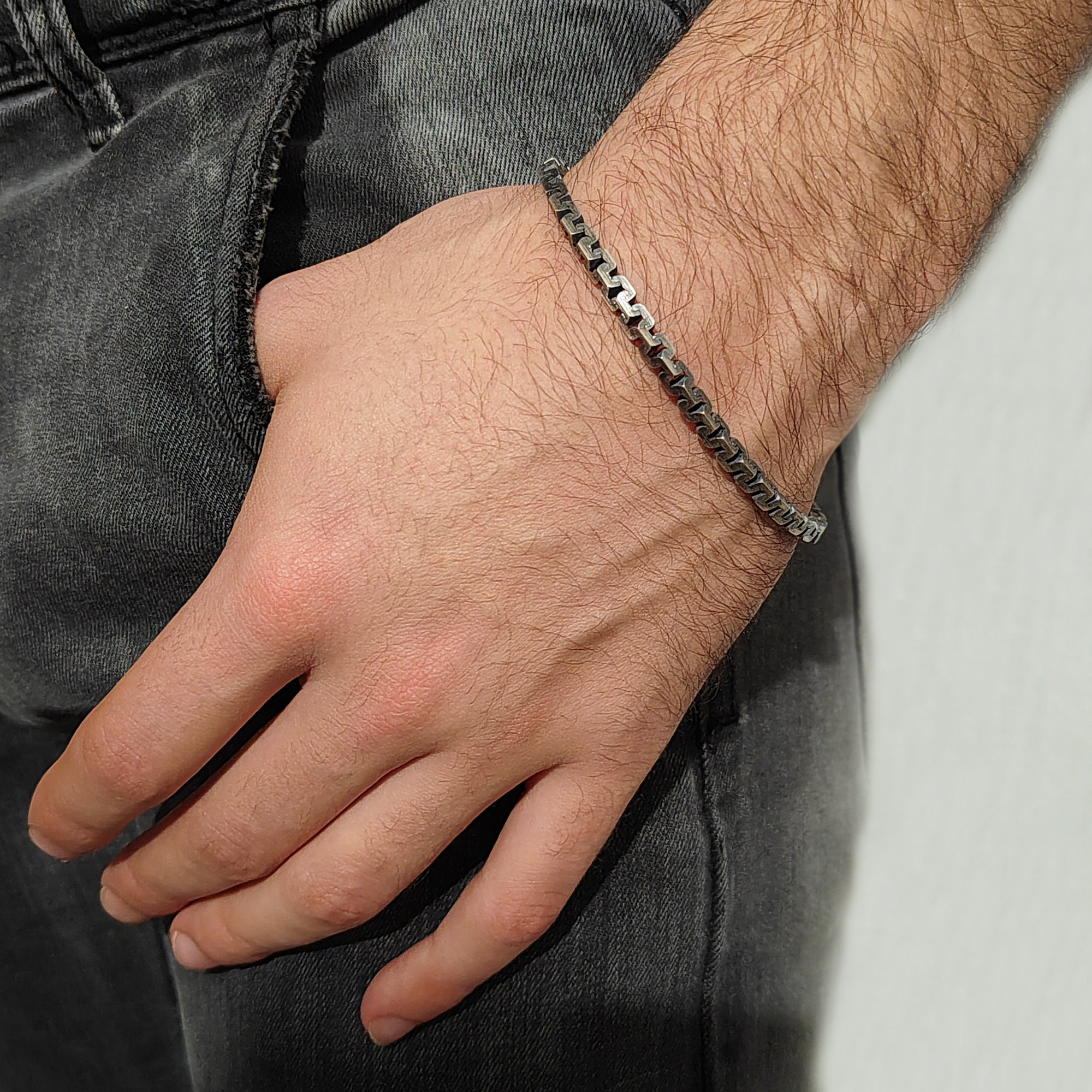 Men's 925 Burnished Silver Bracelet Chain Link Bracelet Size Men's 925 Burnished Silver Bracelet Chain Link Bracelet Size