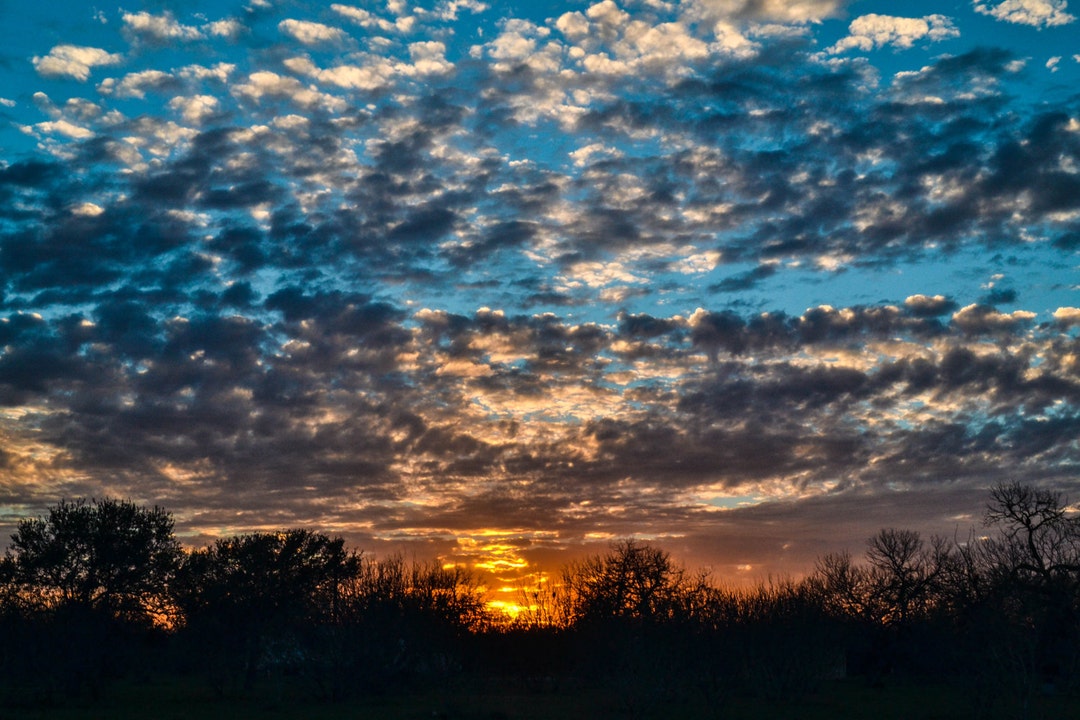 Texas Sky, Austin Texas, Colorful Sunset, Texas Sunsets, Texas Art ...