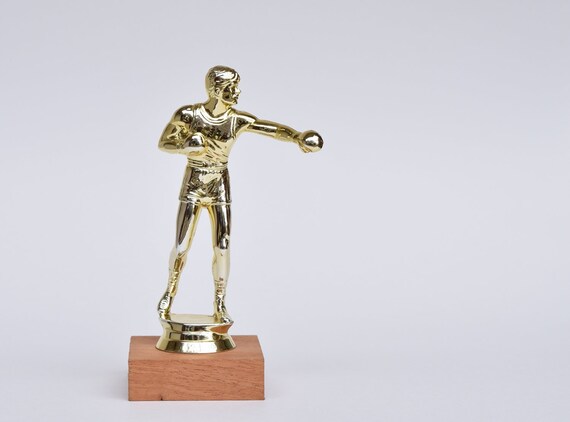 TROFEO DE BOXEO / en Base caoba / por Nathan's Gym - Etsy España