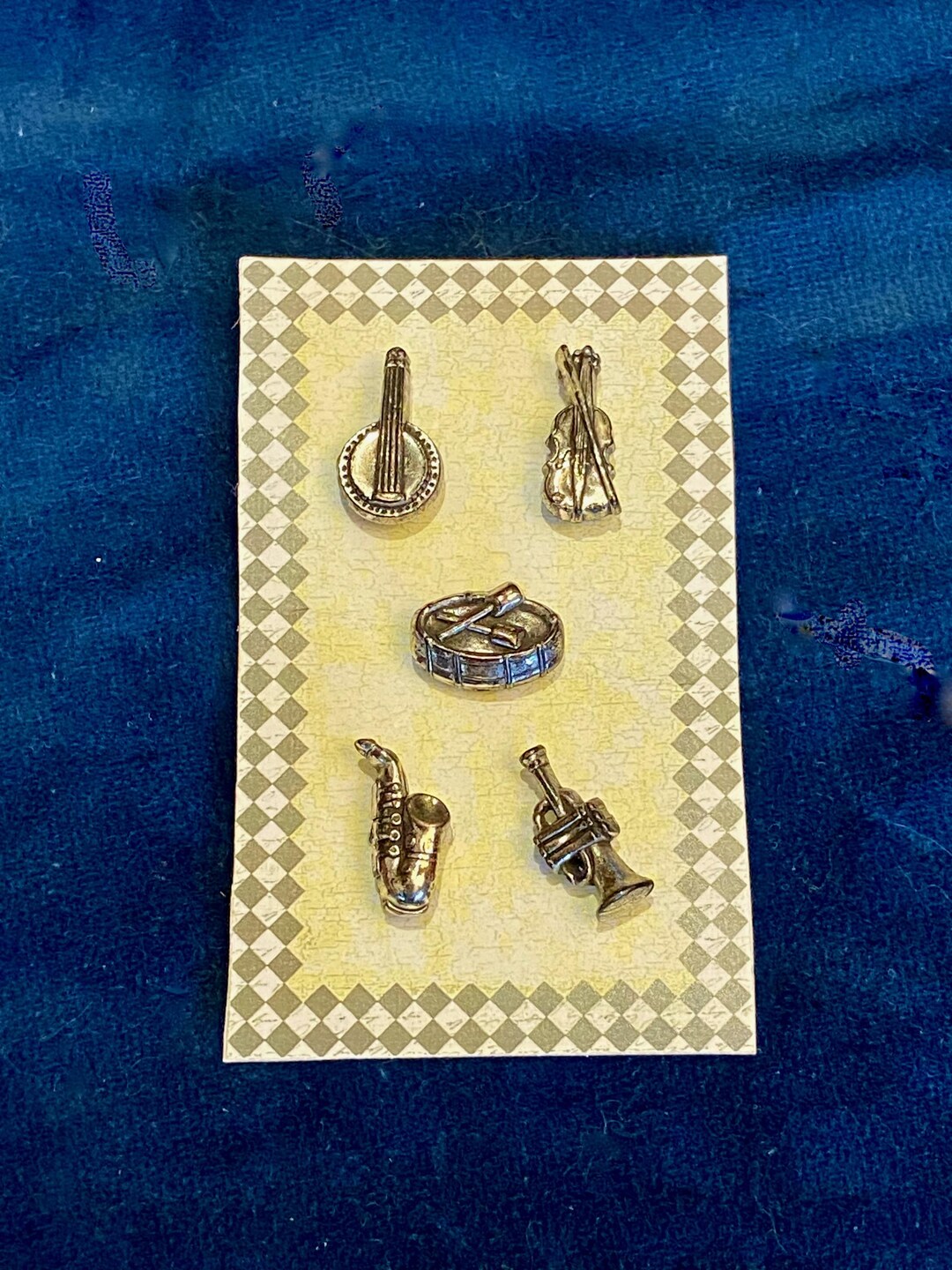 Set of 5 Vintage 1950s Goofy Musical Instruments Buttons Silver Metal ...