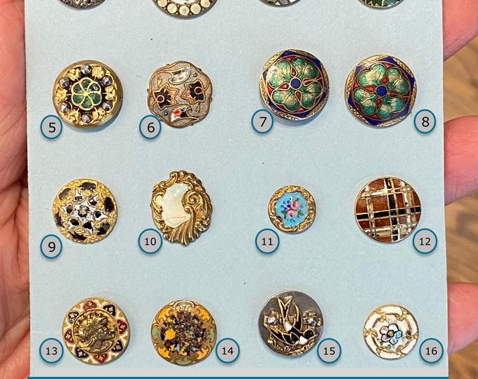 Lot of 20 Early 20th Century Carved Pearl Buttons All NBS Medium but 1 ...