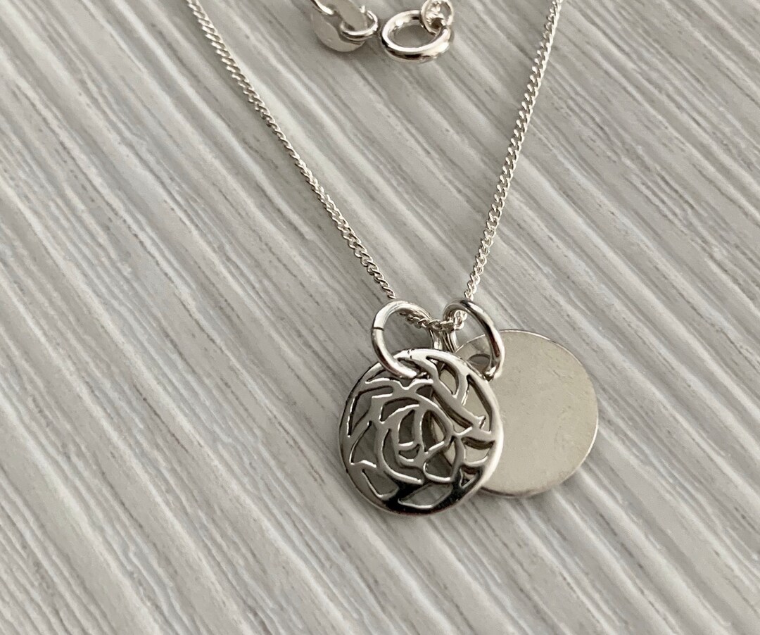 925 Sterling Silver Double Rose Disc Necklace With Personalised ...