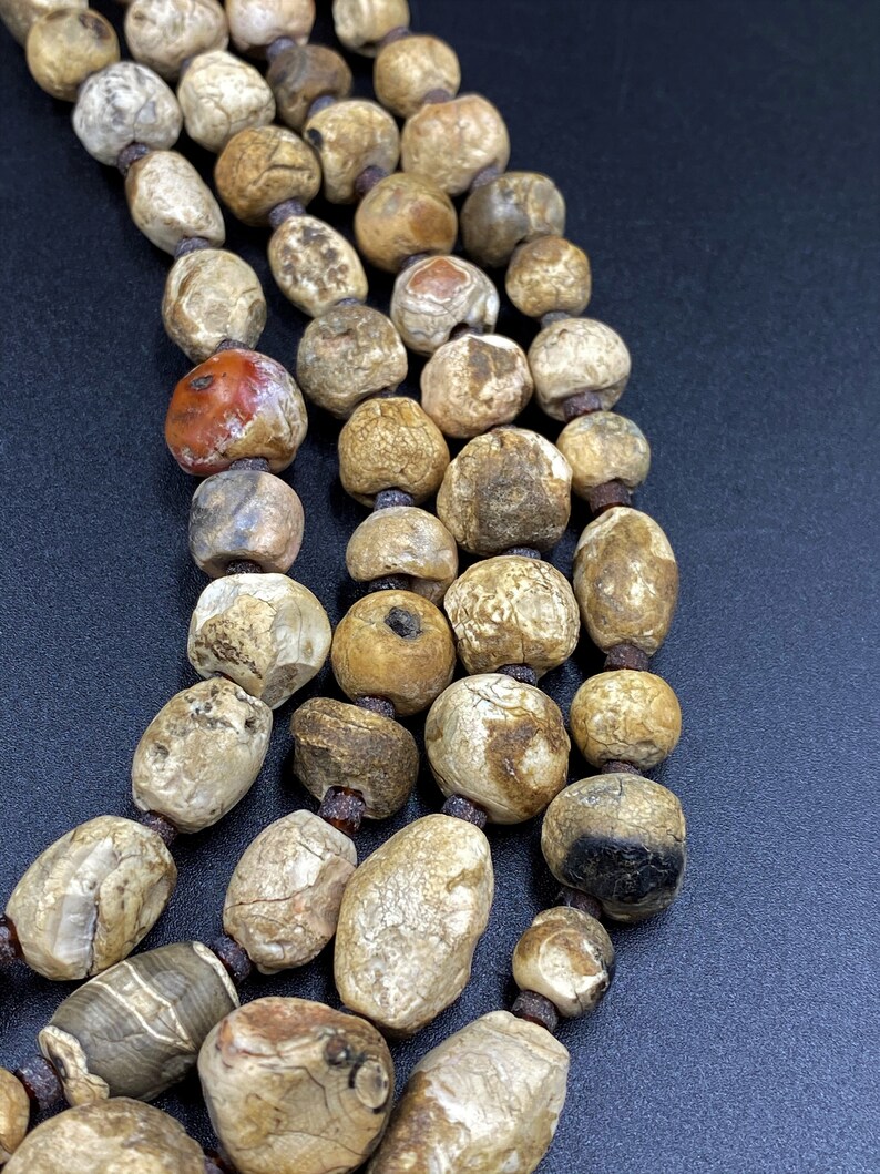 Old Himalayan Bronze Age Banded Burned Agate Beads Ancient Jewelry ...