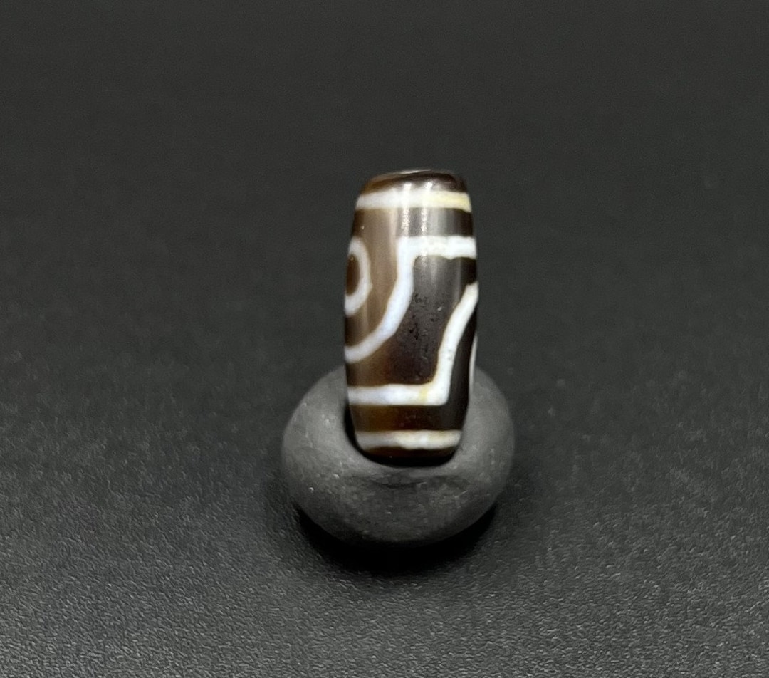 Tibet Nepalese Prayer Amulet Dzi Zee 2 Eyes Agate Stone Bead - Etsy