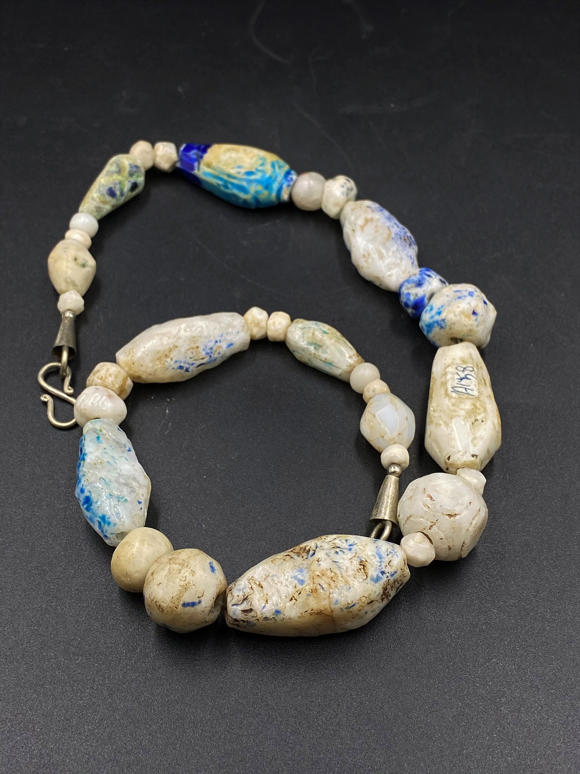 Old Ancient Antique Indo Greco Bactrian Rare Glazed Quartz Old Beads ...
