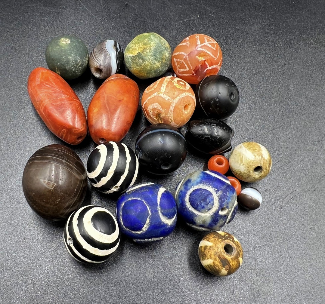 Beads Himalaya Dzi Zee Nepali Tibet Culture Carnelian Lapis Agate Stone ...