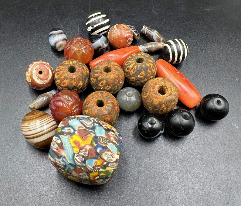 Zee Himalaya Dzi Asian Nepali Culture Carnelian Glass Agate Stone ...