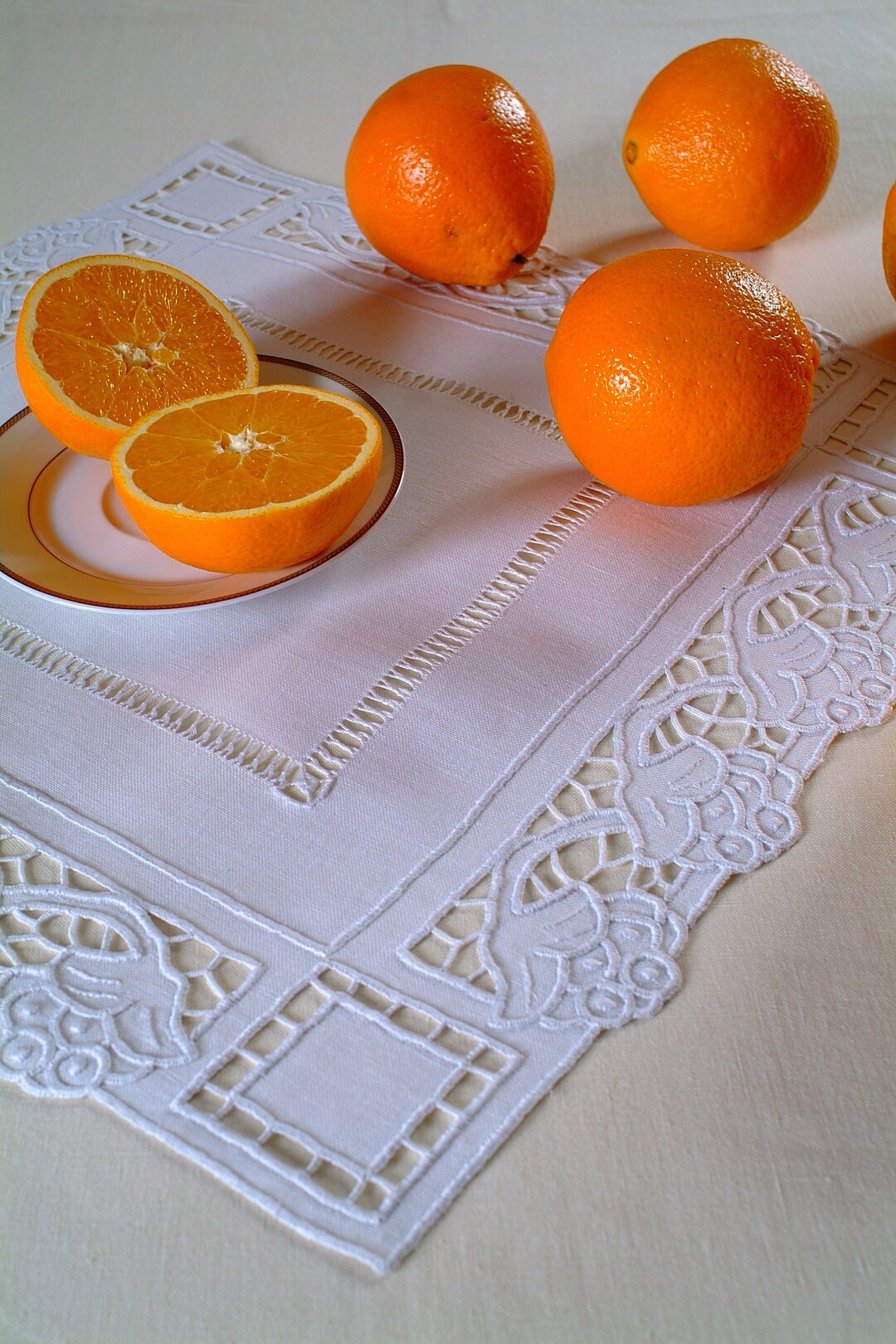 CUTWORK EMBROIDERY KIT Richelieu Embroidery Stamped Linen to Embroider ...