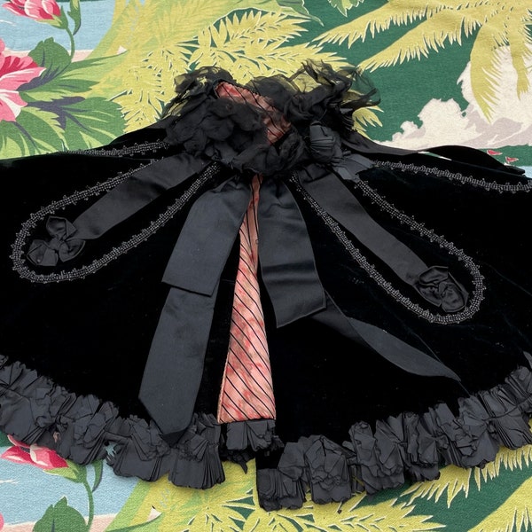 Victorian Cape - Etsy