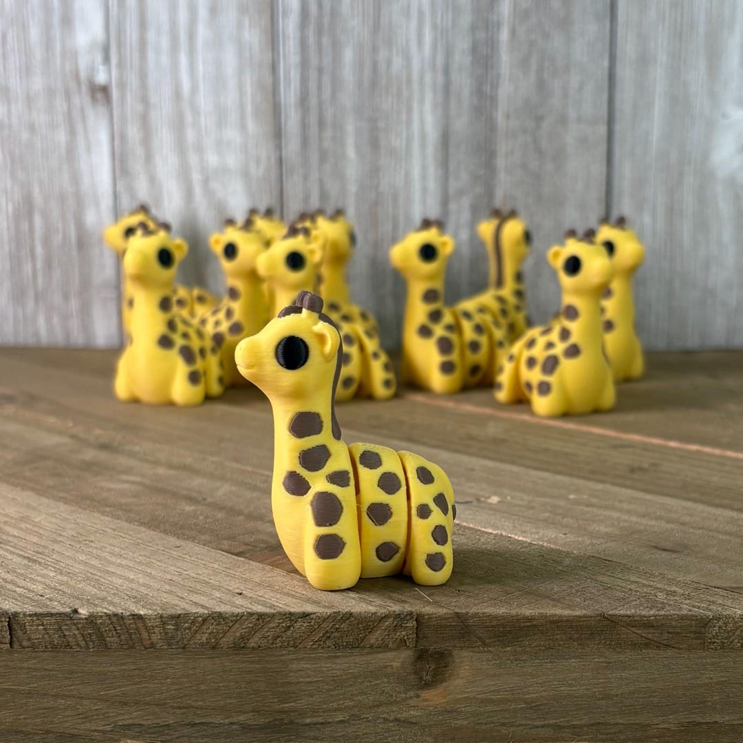 3D Printed Articulated Giraffe Fidget Toy – Flexible Animal Desk ...