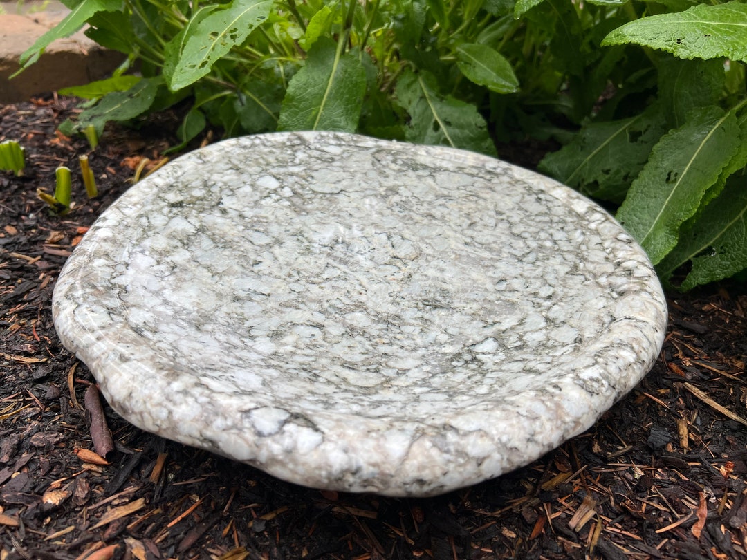 River Rock Bird Bath - Etsy
