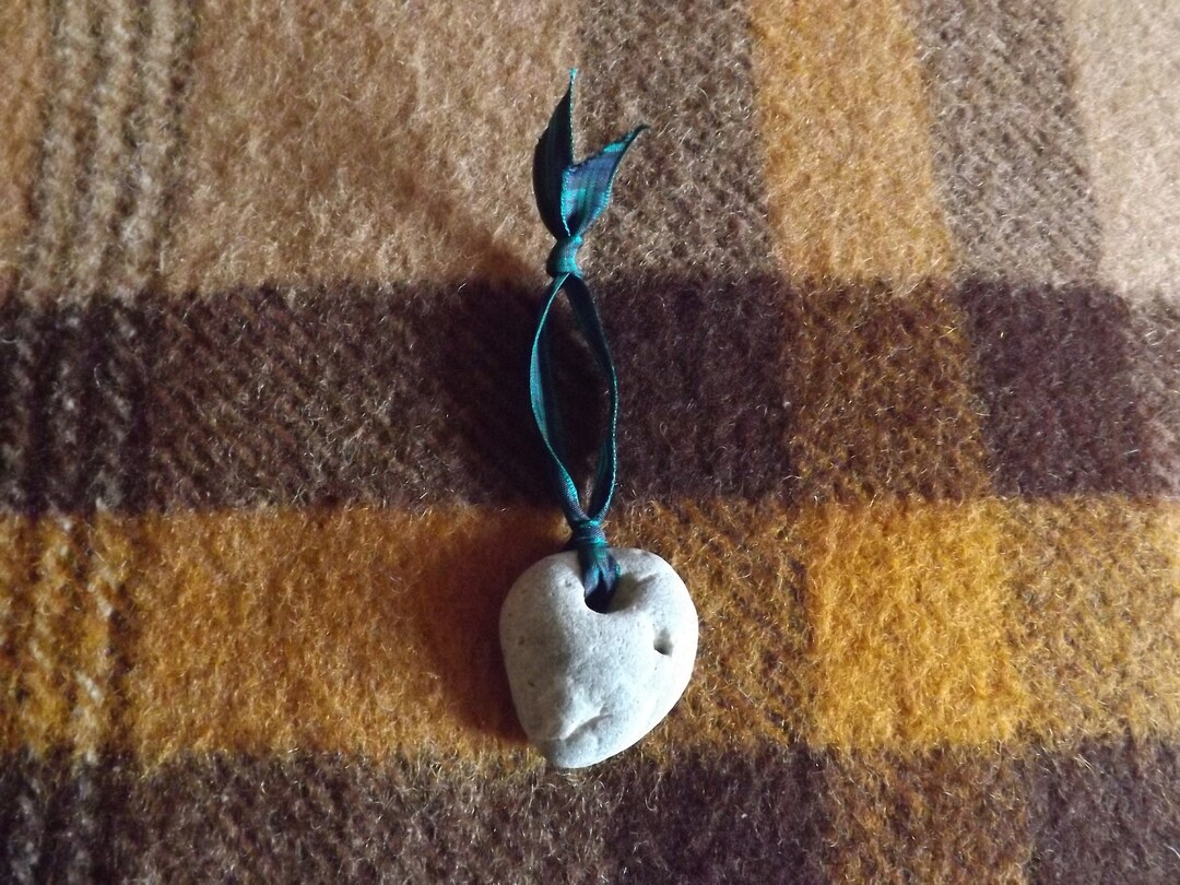 Cunning Craft Hagstone Charm Hanger Stone Witchcraft Cunningman Wicca ...
