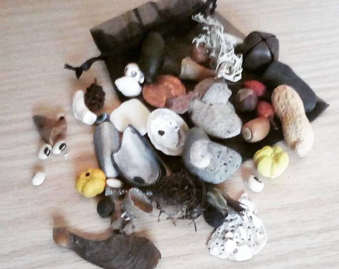 Bone Throwing Oracle Set Tarot Runes Bones Curios Ritual Reading ...