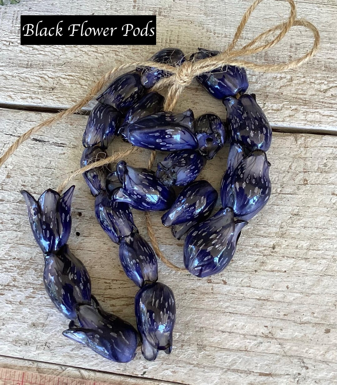 Black Flower Pods Sets of 2 - Etsy