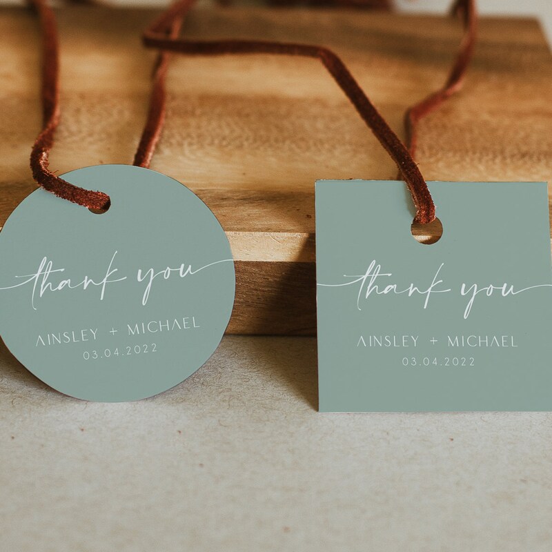 Round Gift Tags - 60+ Gift Ideas for 2025