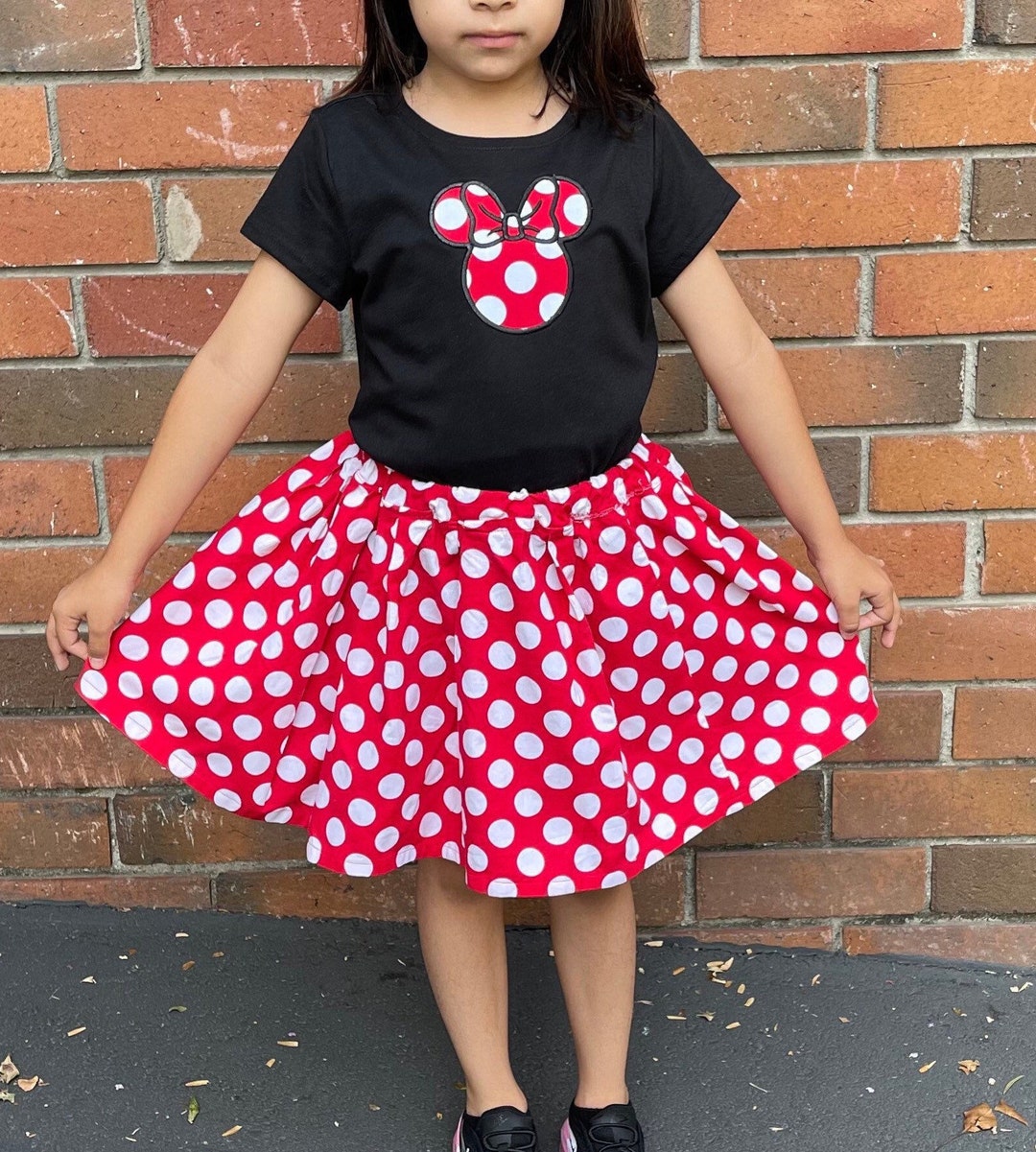 Minnie Mouse Inspired Outfit: Polka Dot Skirt, Appliqué Shirt - Etsy