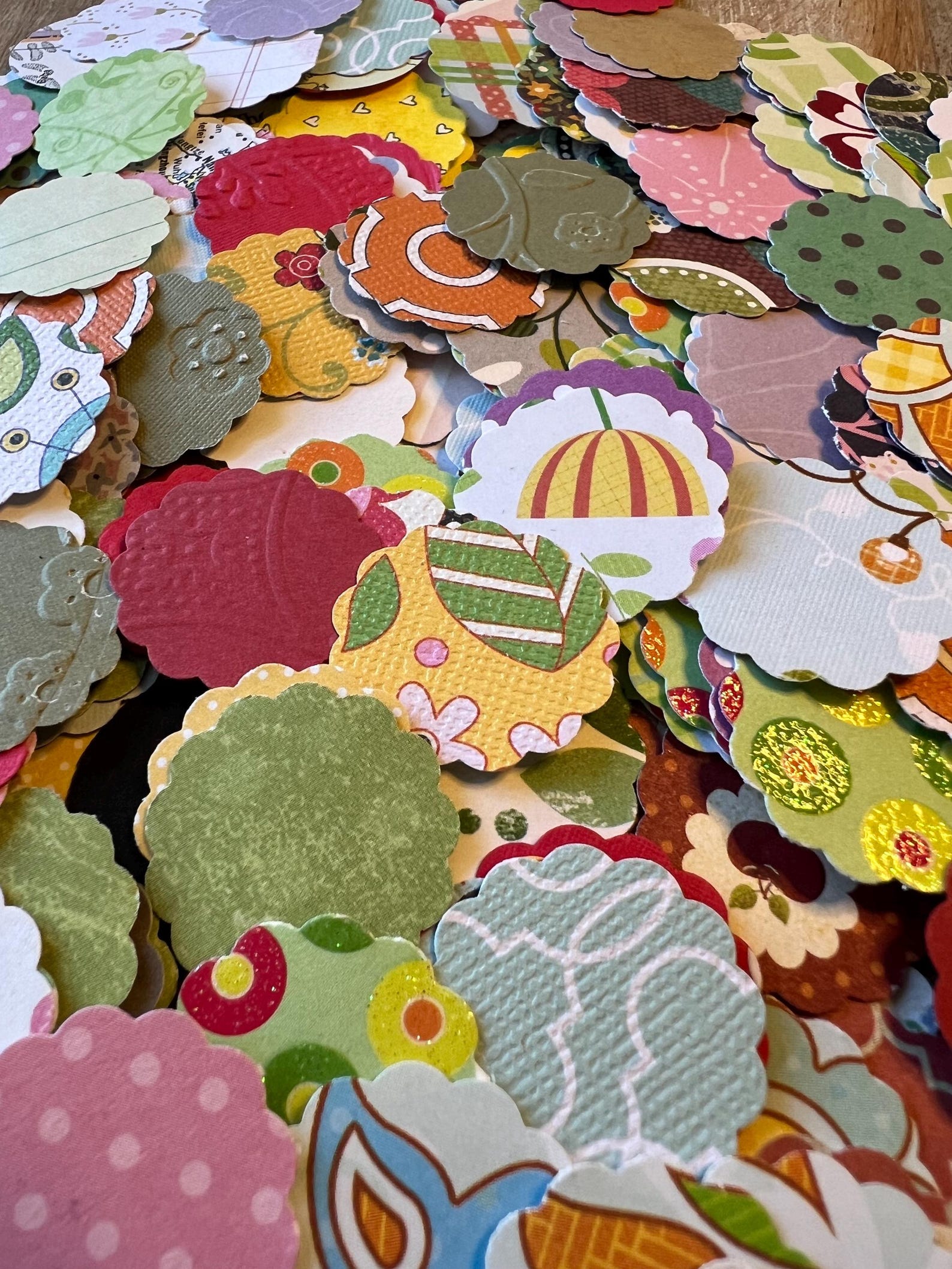 Scallop Circle Die Cuts- Set of 100- 1 Inch - Etsy