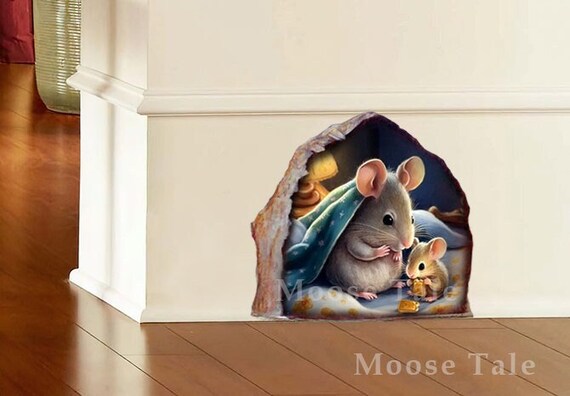 Mouse Eating Cookie