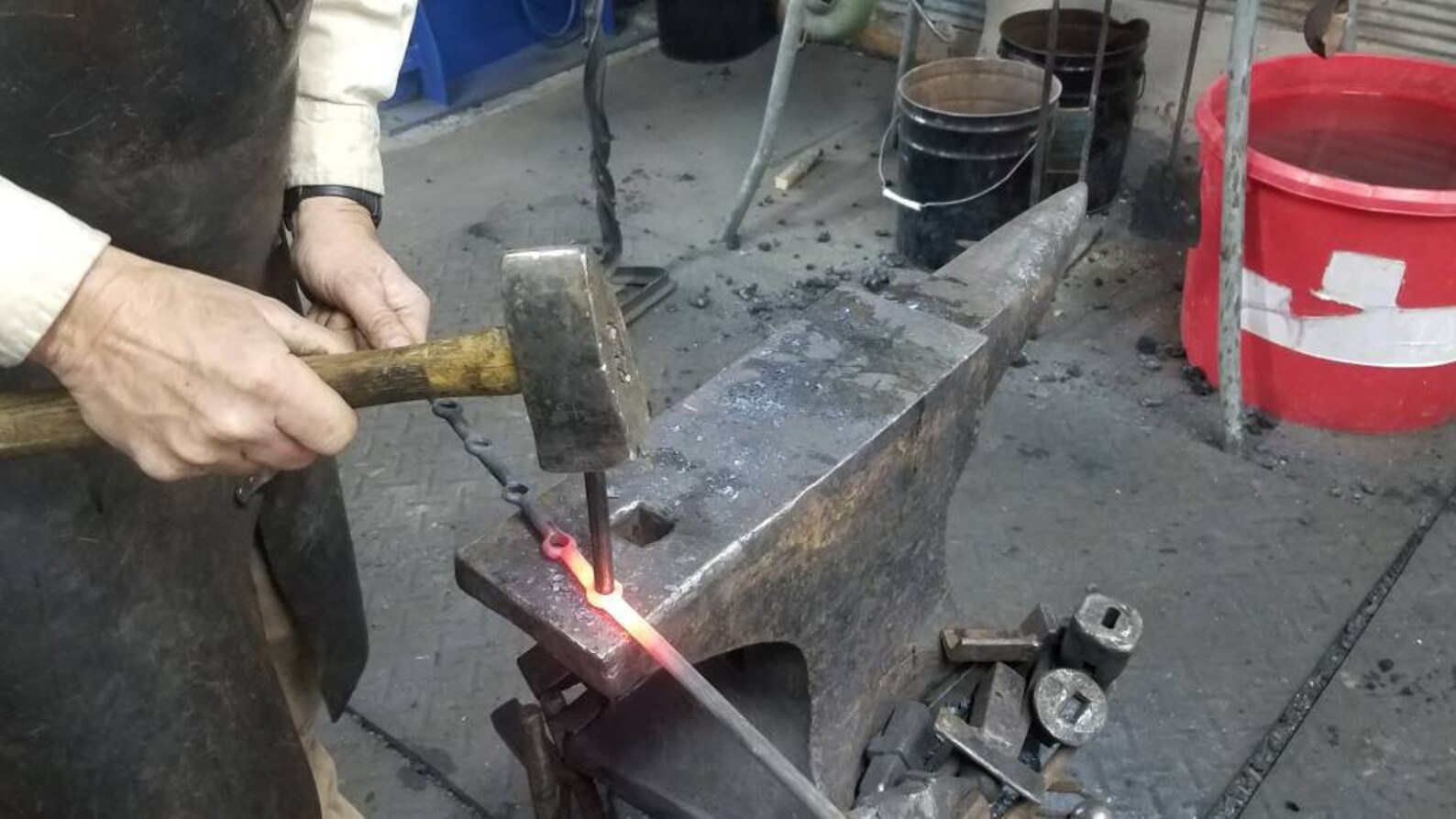 Blacksmith Forged Cooking Tripod and Trammel Hook. Campfire - Etsy