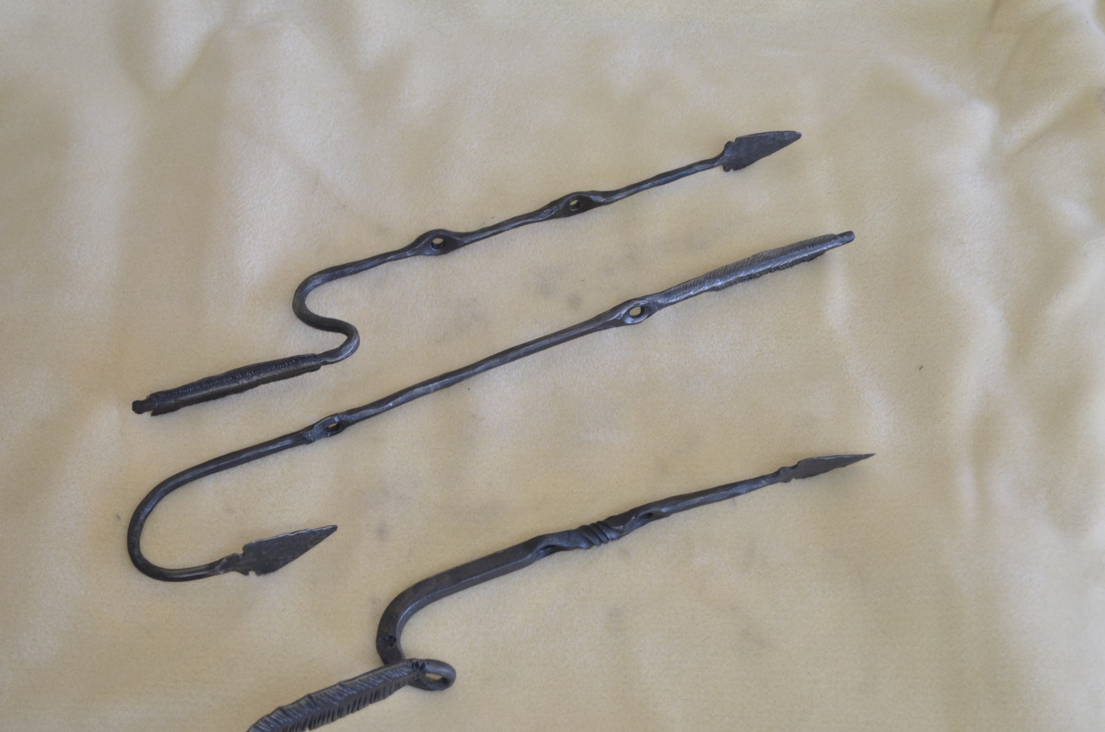 Blacksmith Forged Solid Steel Arrow Shaped Hooks Coat Hook - Etsy