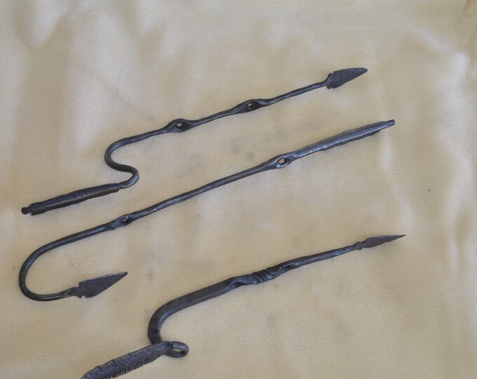 Blacksmith Forged Solid Steel Arrow Shaped Hooks, Coat Hook, Bow Hanger ...