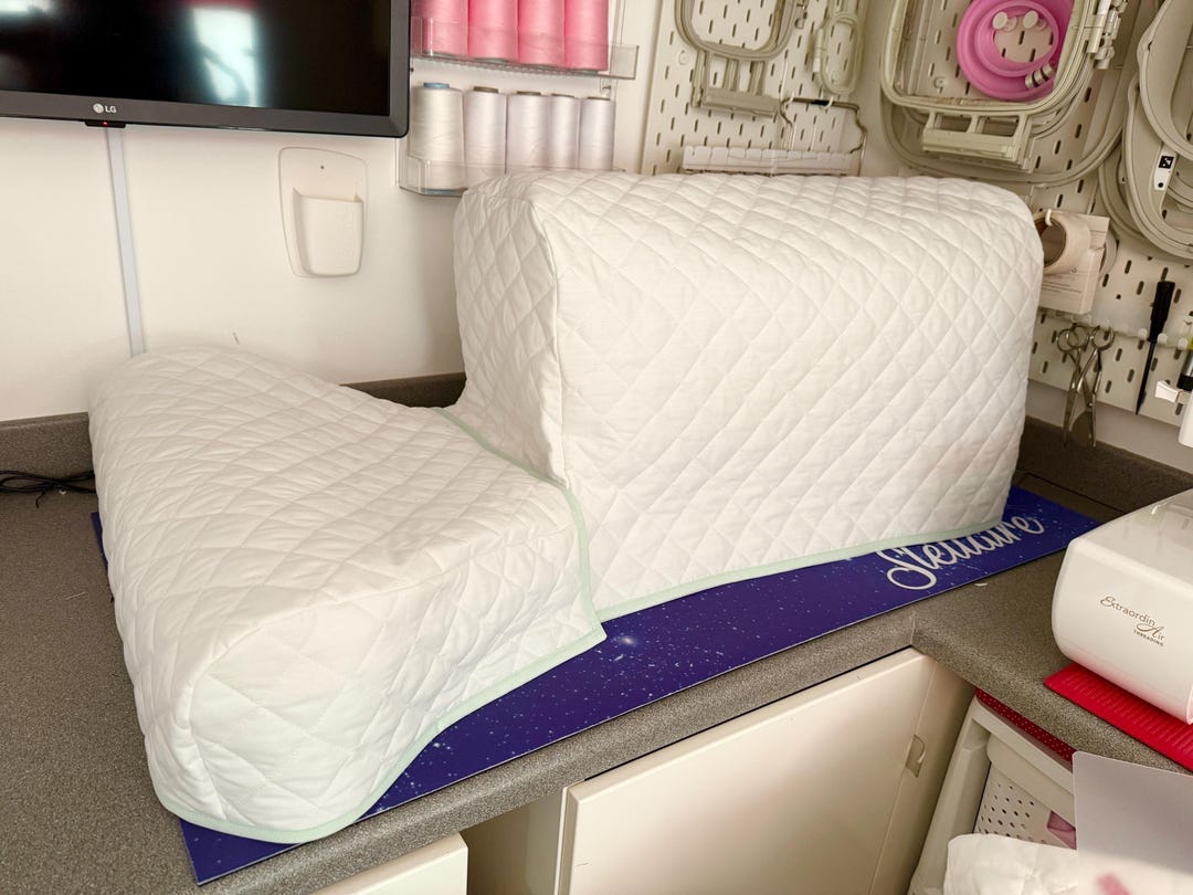 Brother Stellaire XE2 Embroidery Machine Dust Cover, Quilted, With Mat ...