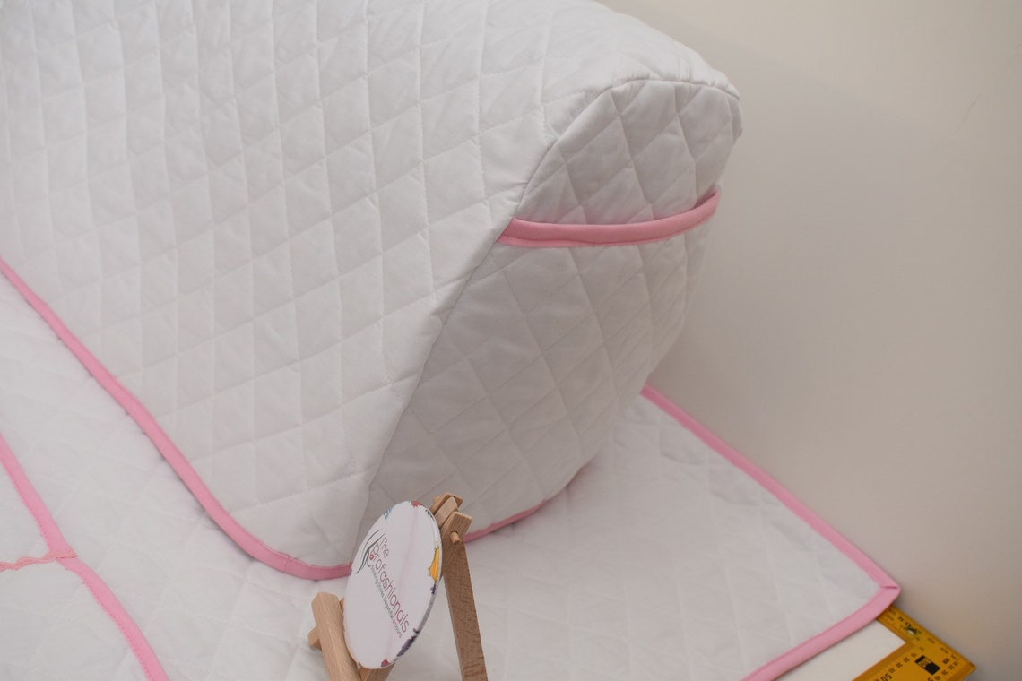 Husqvarna Viking Designer Epic Embroidery Machine Dust Cover | Etsy UK