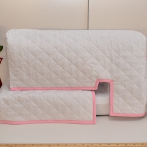 Janome 500e Embroidery Machine Dust Cover: Quilted Fabric, Optional Mat ...