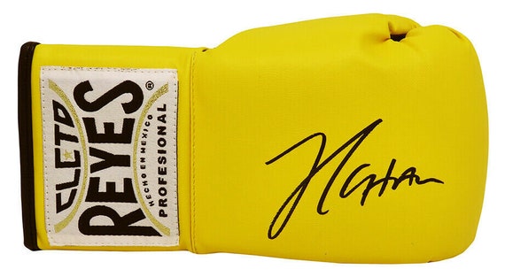 Julio Cesar Chavez Autographed Signed Boxing Glove JSA | Etsy