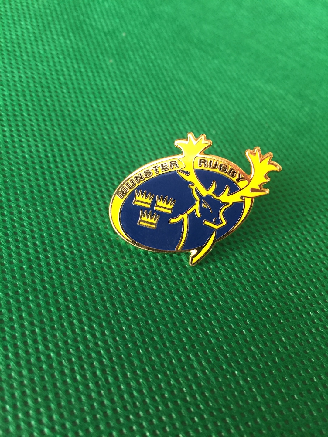 Munster Rugby Union Pin Badge - Etsy UK