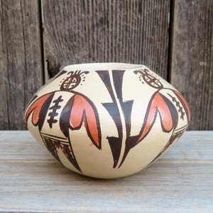 Native American Pottery - Hopi Handmade Pottery - Hand Coiled Pot With ...