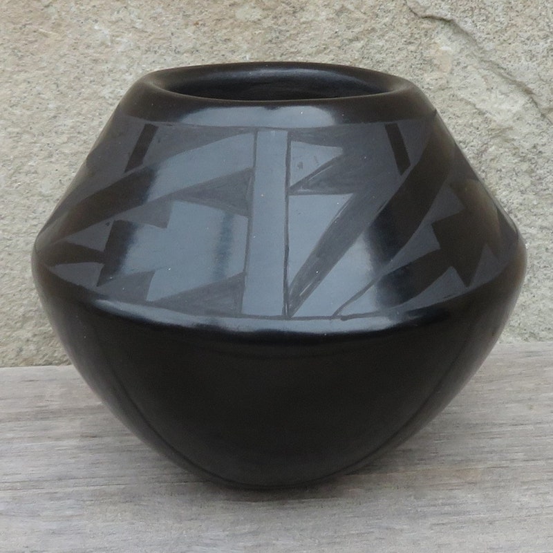 Black Pottery - Etsy